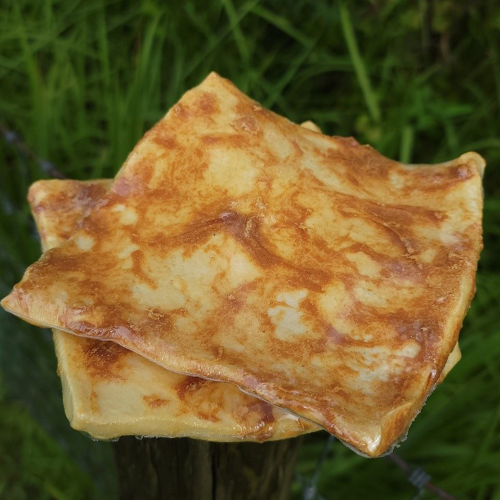 Bullysticks Organic: Beef Cheek Chips Chicken Basted 4"x4" (10 pieces)